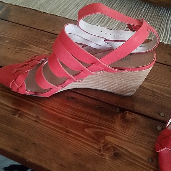 faryl robin | Shoes | Faryl Robin Wedge Sandal | Poshmark